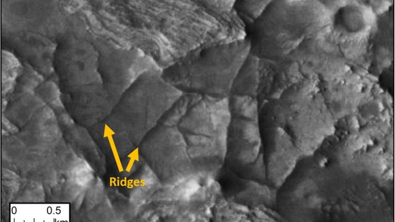 Astronomers Show Similar-Looking Ridges on Mars Have Diverse Origins