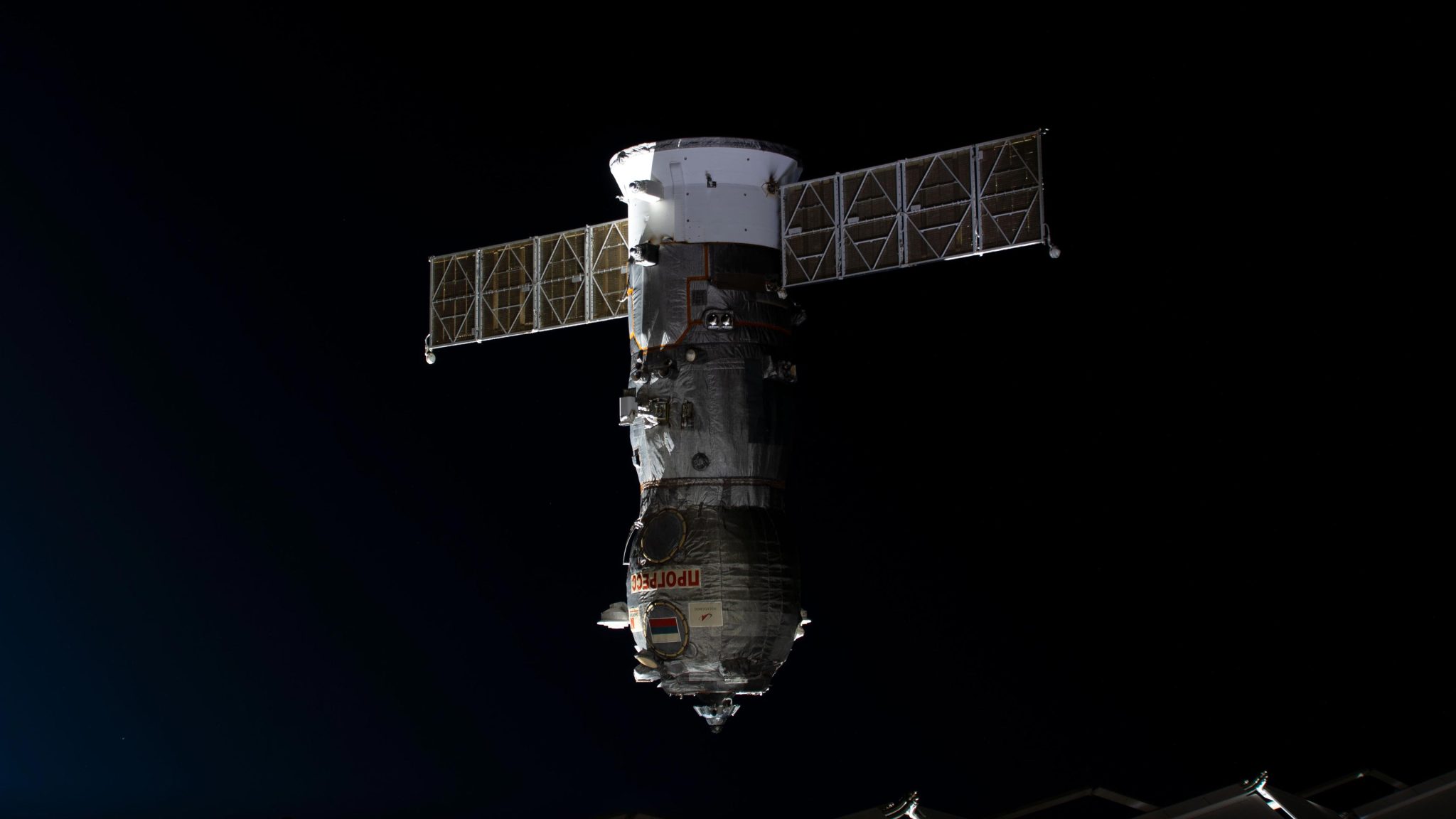 Russian Cargo Craft Departs Space Station, Burns Up in Destructive Re ...