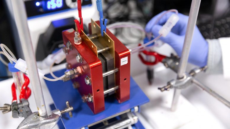 A Step Towards Seasonal Storage: “Freeze-Thaw Battery” Can Freeze Its ...