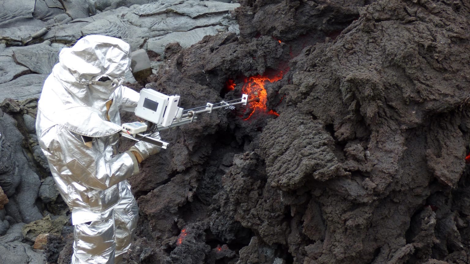 Revolutionizing Volcano Monitoring With New Lava Viscosity Tool