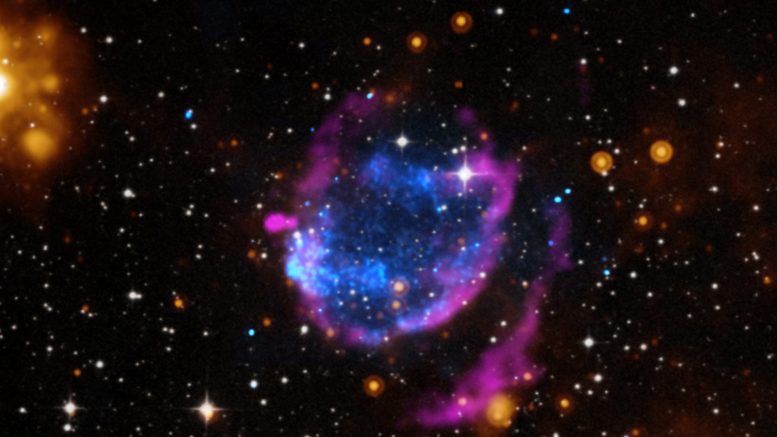 Chandra Reveals New Details About the Remains of Supernova Remnant G1.9+0.3