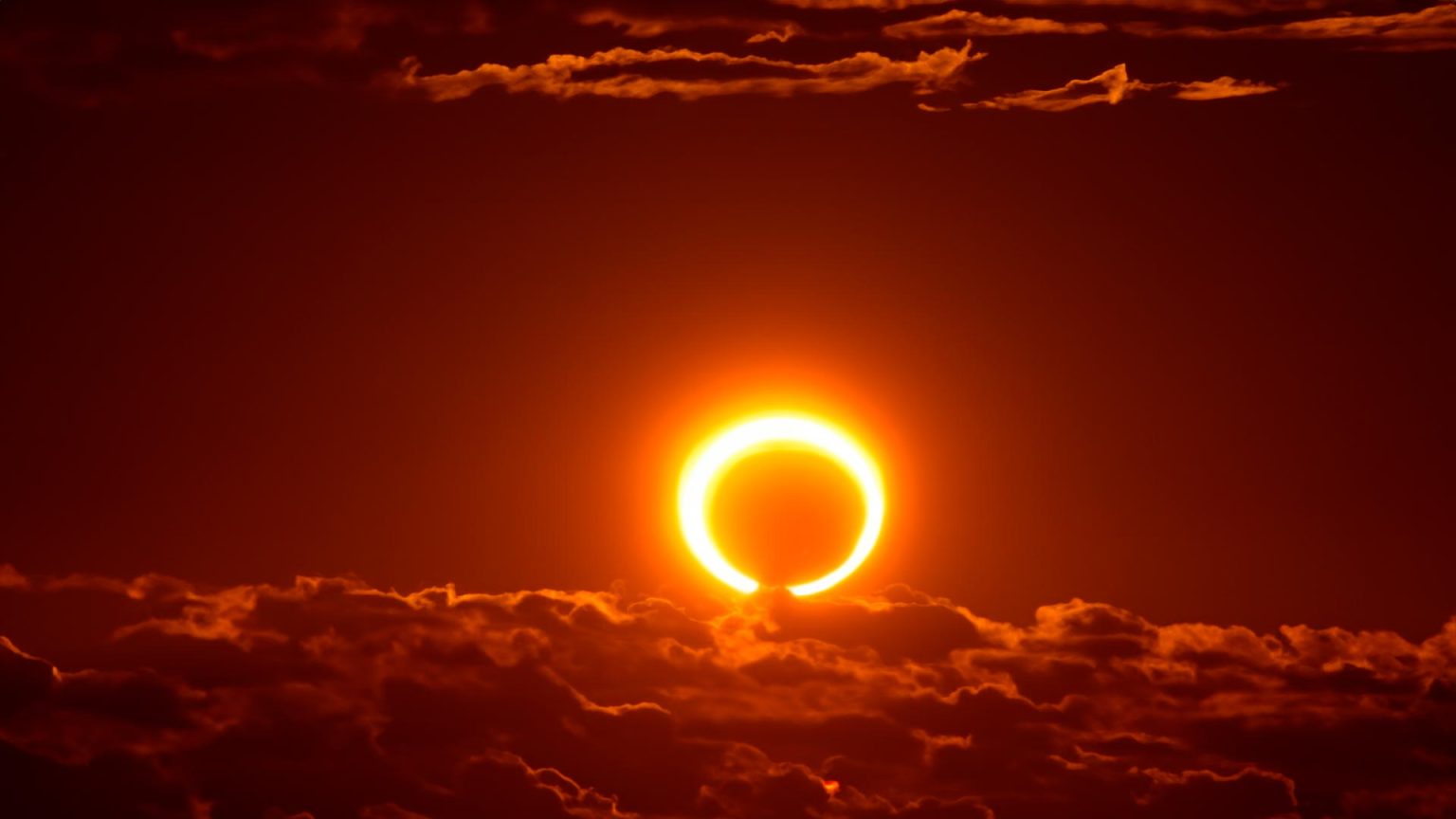 This Week @NASA: “Ring of Fire” Solar Eclipse, New Engine Test, Quartz ...