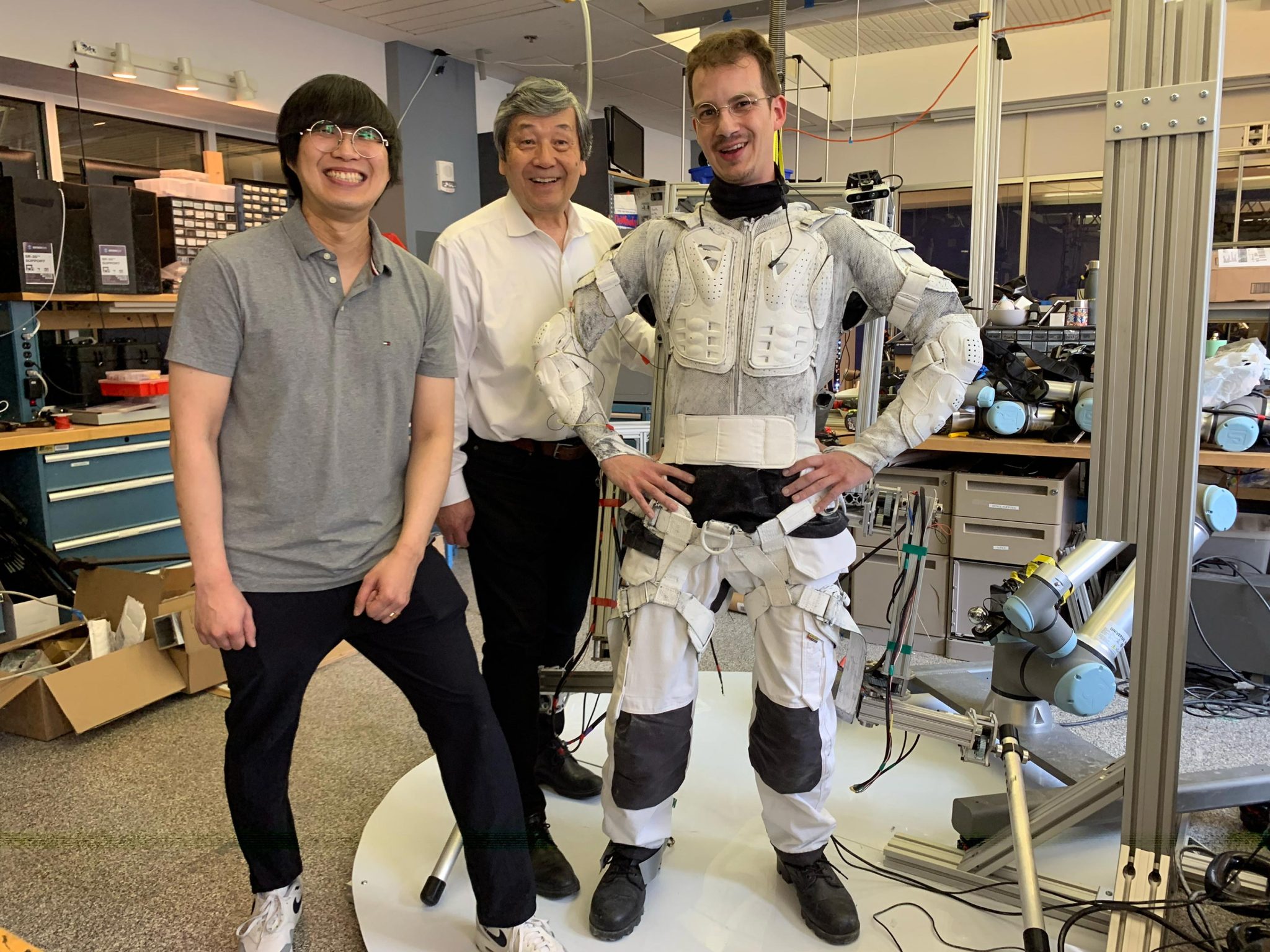 Discover How MIT’s SuperLimbs Help Astronauts Stand Tall on the Moon