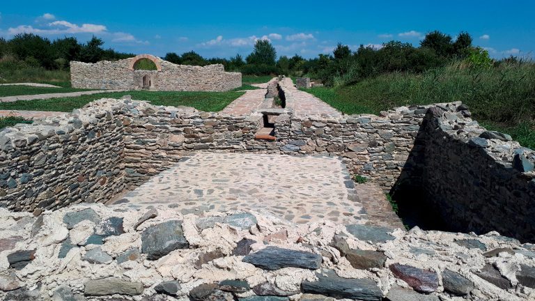 In the Shadow of Rome: Ancient DNA Recasts Balkan History