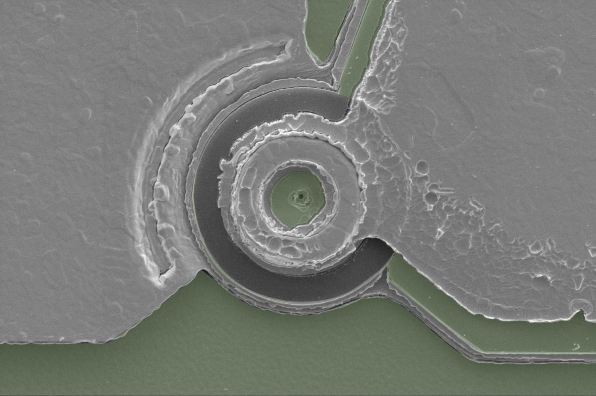 Silicon Photonics Breakthrough: The “Last Missing Piece” Now a Reality