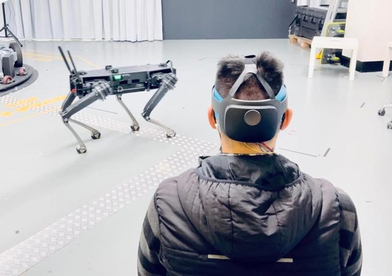 Mind-Controlled Robots: New Graphene Sensors Are Turning Science ...