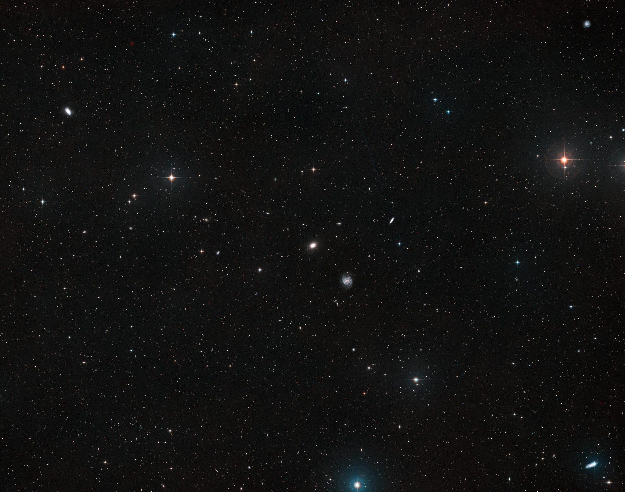Hubble Space Telescope Explains Oddball Galaxy's Missing Dark Matter