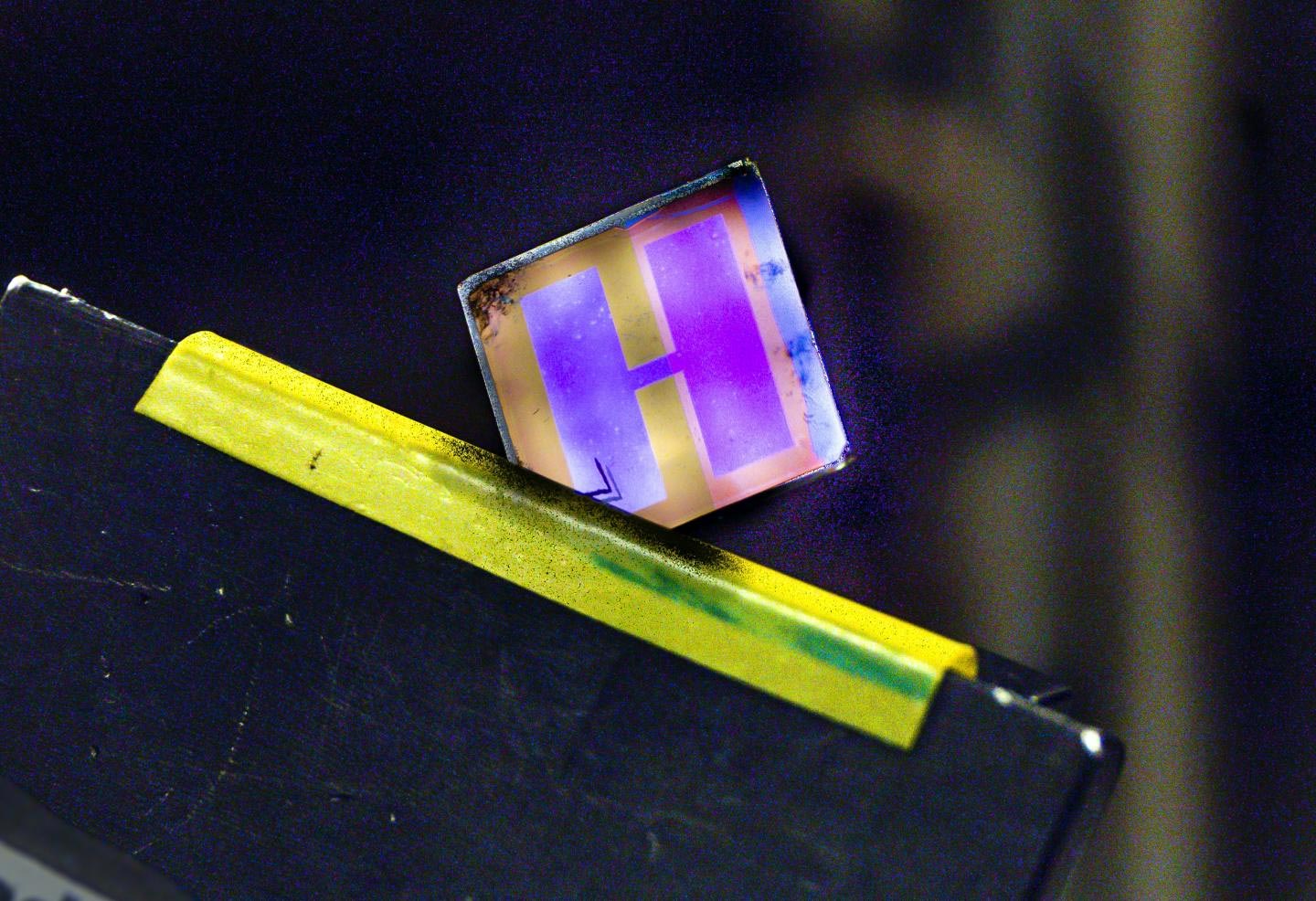 New High-Performance Photovoltaic Solar Cells That Work Indoors
