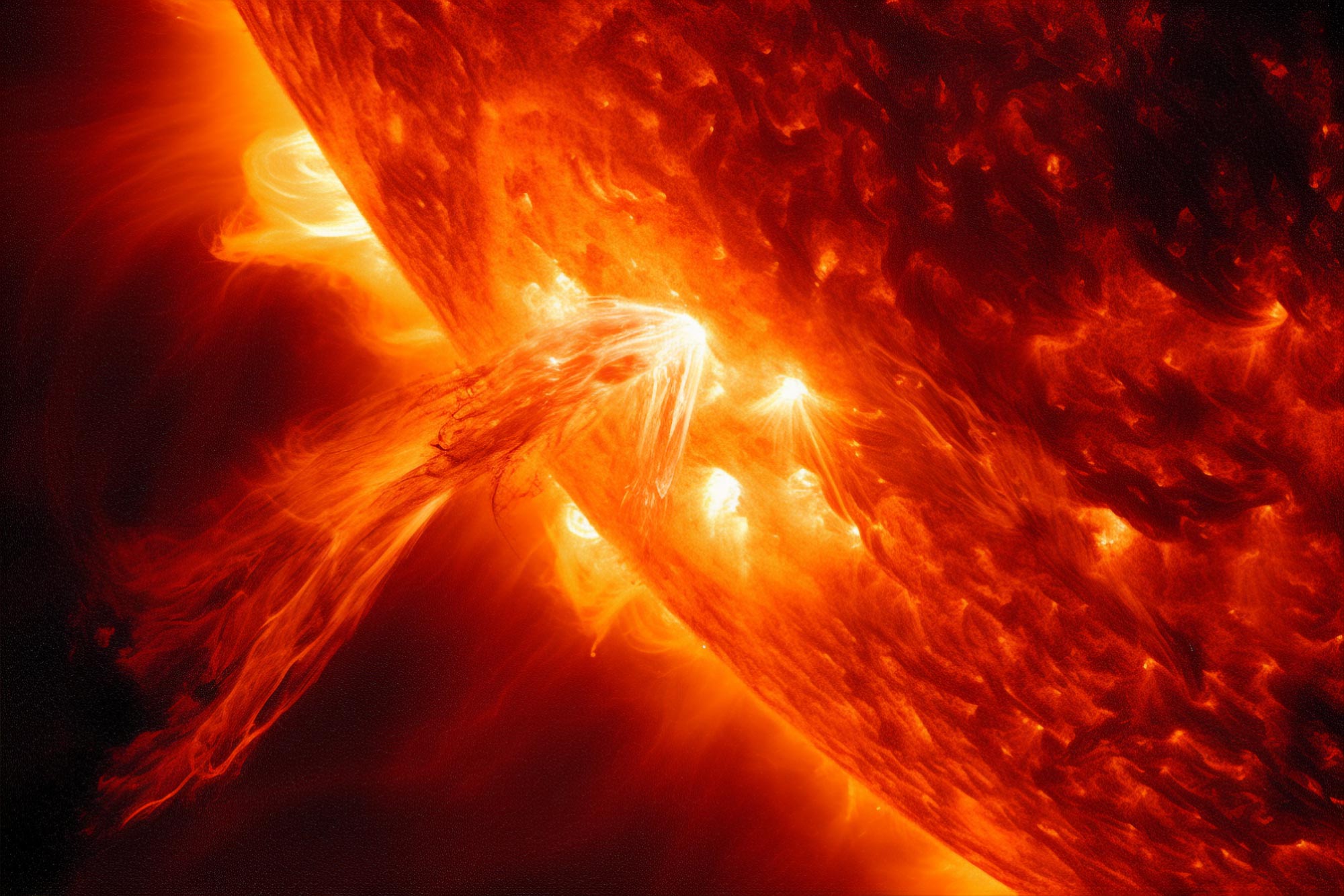 Brighter Than A Thousand Suns Scientists Unravel Physics Behind