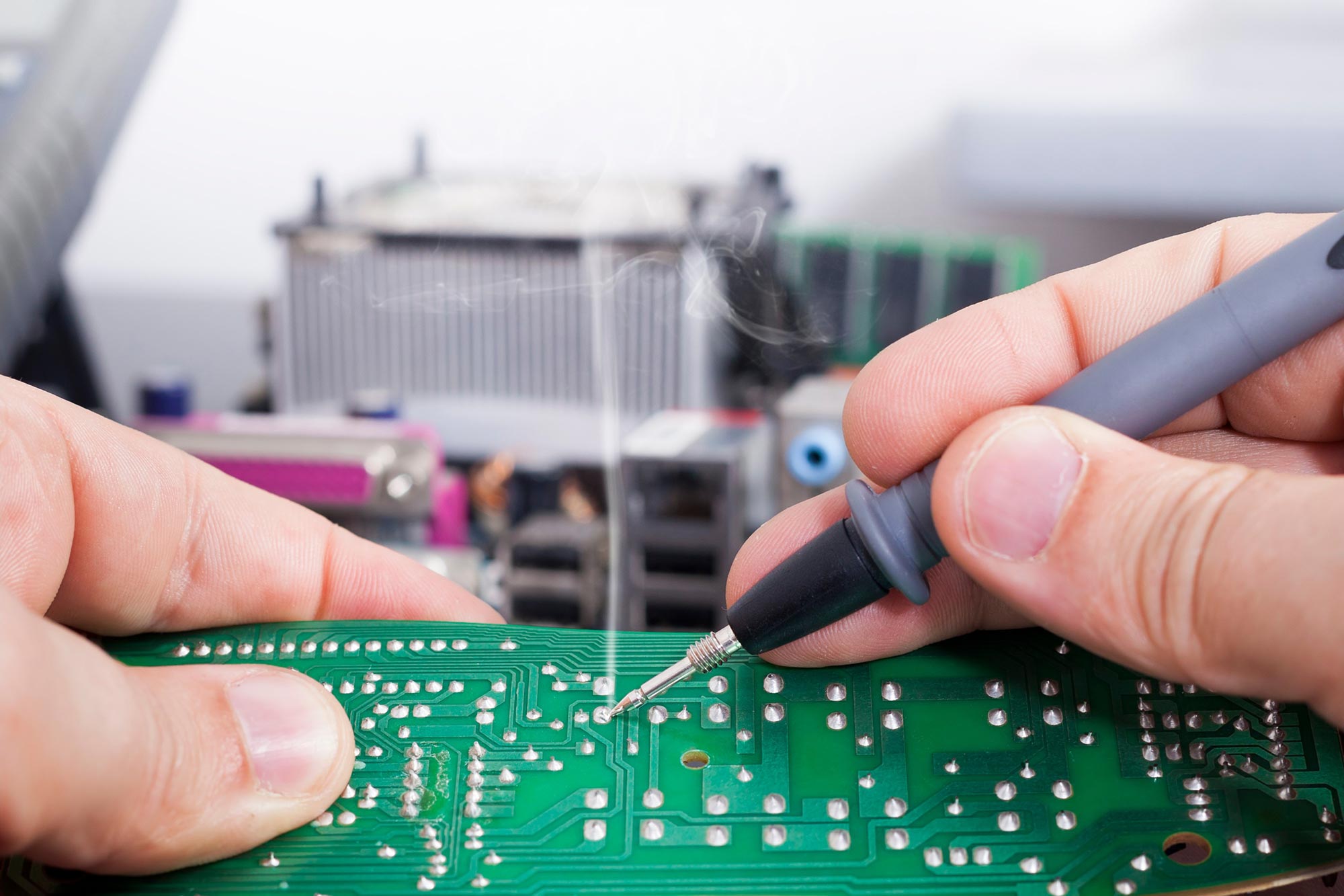 CuantumFuse, A Solder Paste Based on Pure Copper