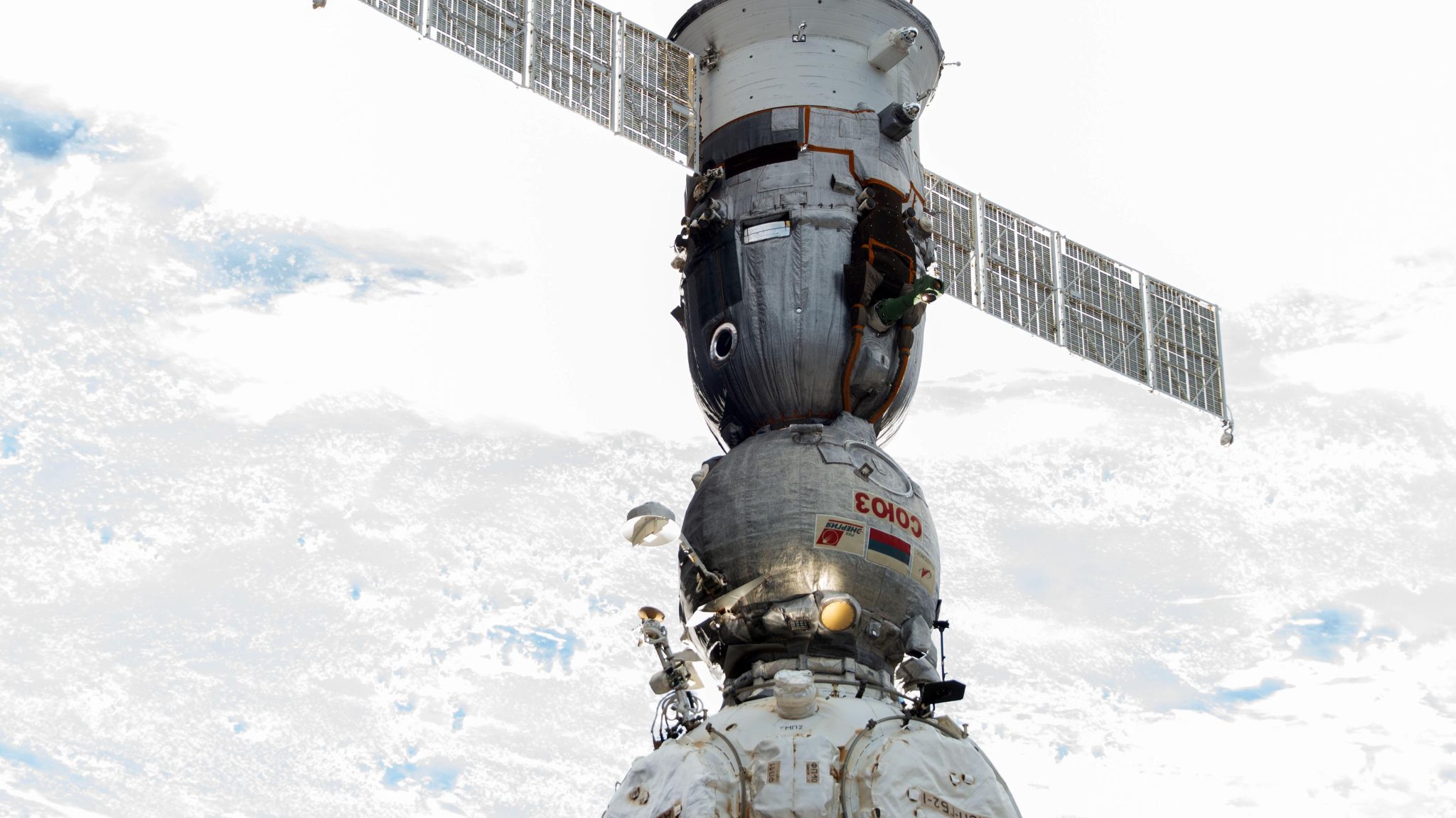 Microbes, Machines, & Milestones: An Exciting Week for Expedition 69 on ...