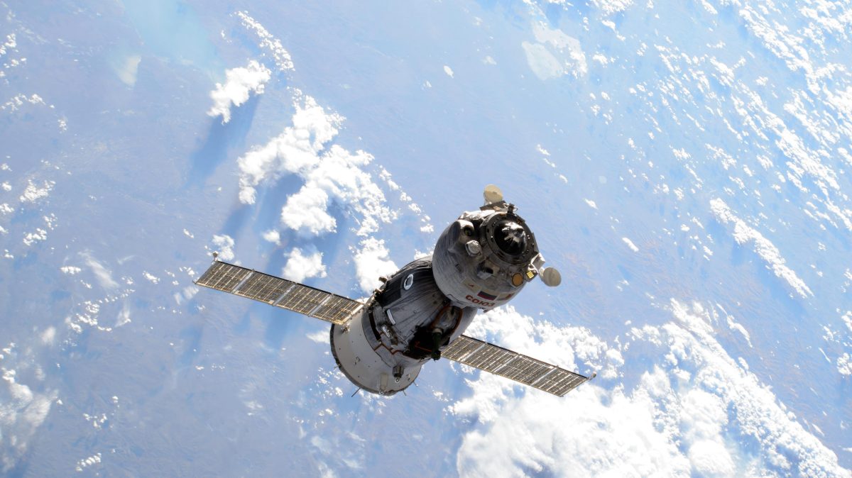 Commander Williams’ Space Station Scramble Amidst Tropical Turbulence