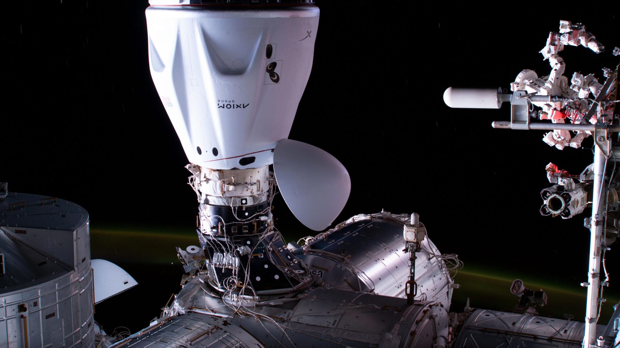 Spacewalk Preps and Science Work on Space Station As SpaceX Dragon ...