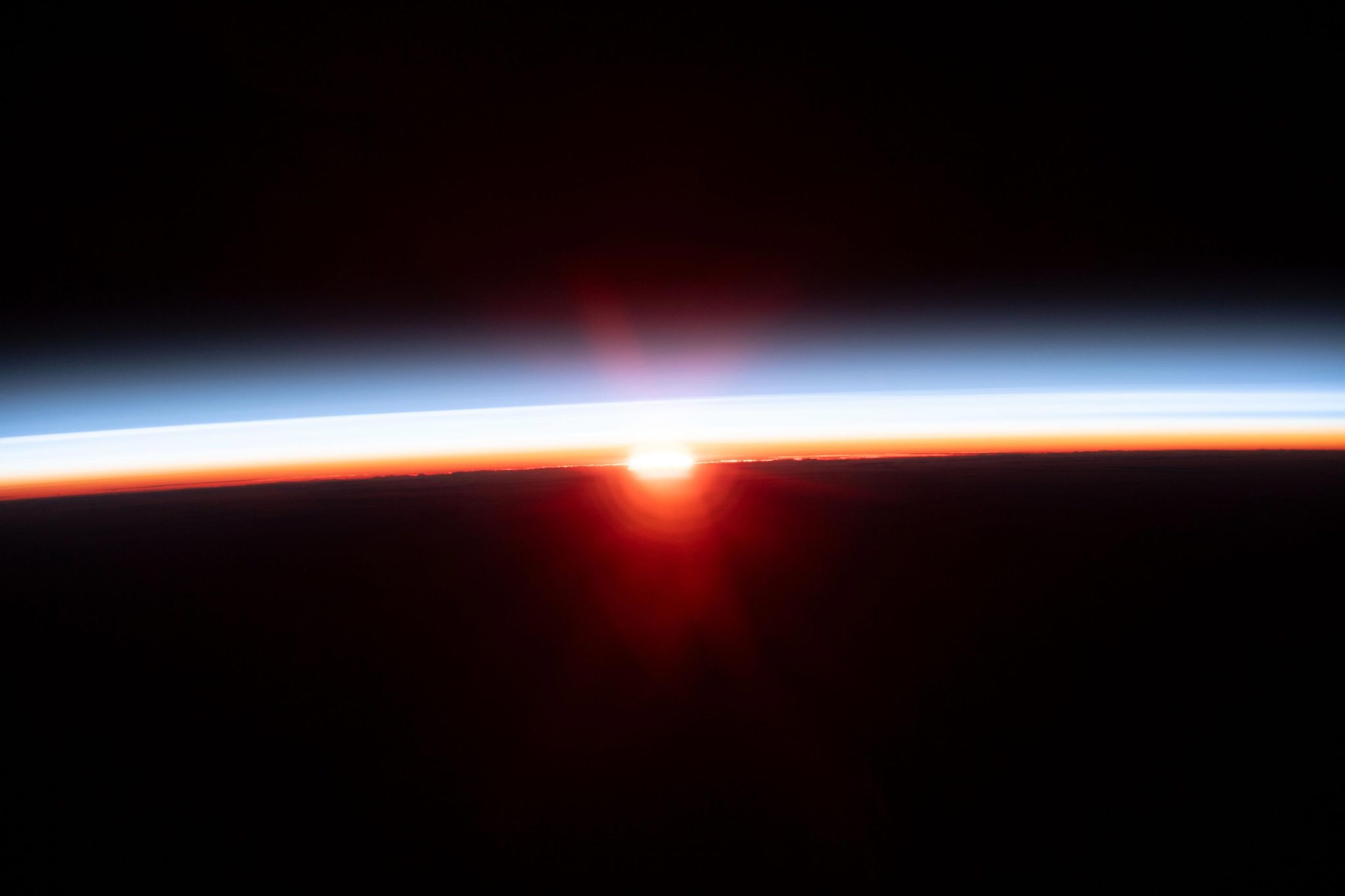 Dawn Breaks Over Earth: A Spectacular Sunrise Seen From the Space Station