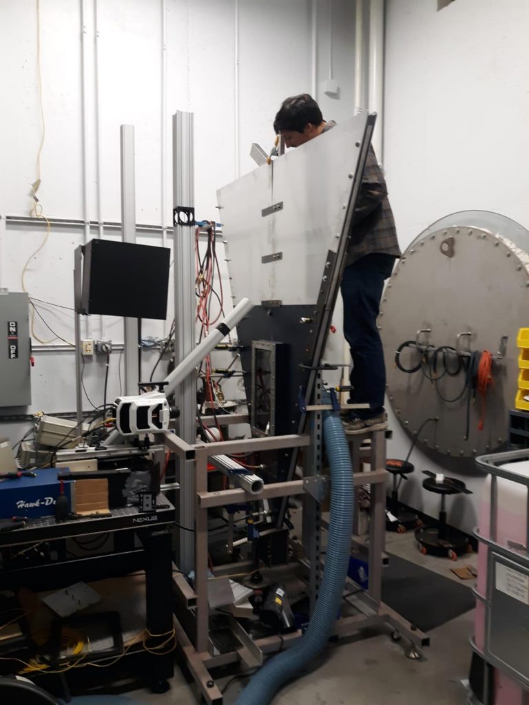 Supernova in a Lab: Mimicking the Cosmic Blast’s Splendid Aftermath