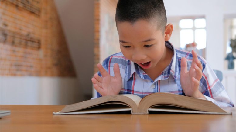 Reading Computer Code Is Not the Same As Reading Language to the Brain