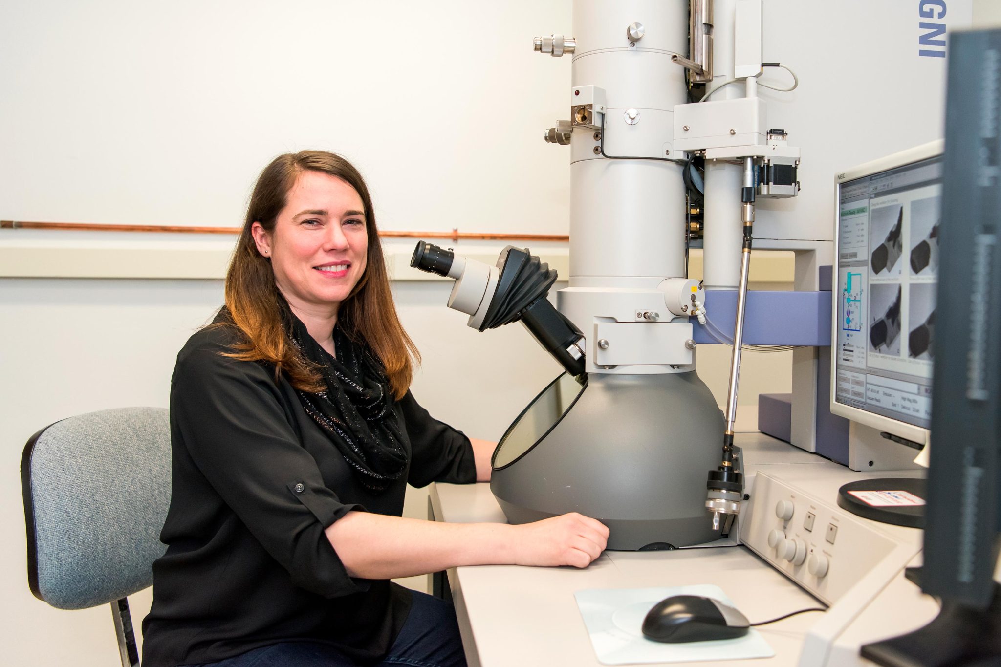 Scientists Shocked by First-Ever Observation of a Virus Latching Onto ...