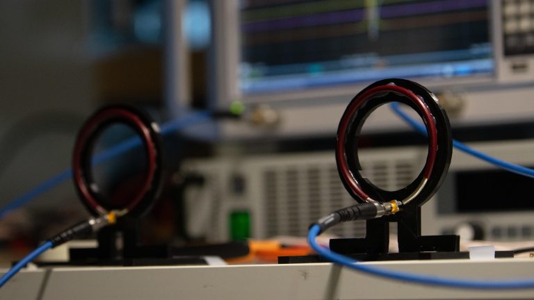 Revolutionizing Wireless Power: Scientists Achieve Breakthrough in Long ...
