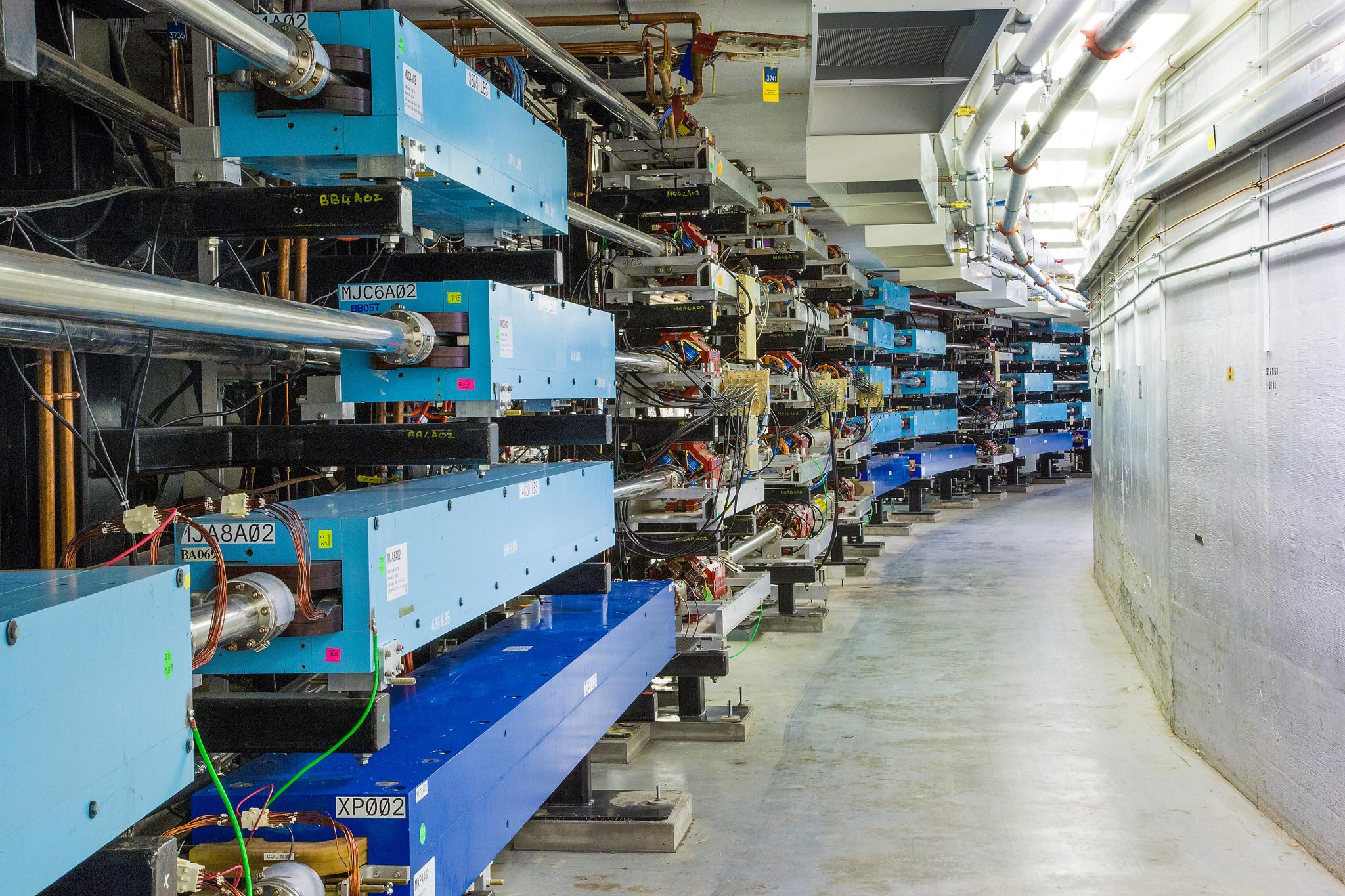 Inside CEBAF: The Particle Accelerator Powering Four Decades of ...