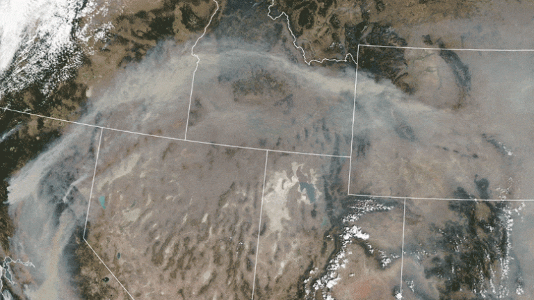 Massive Wall of Smoke on U.S. West Coast – Easily Visible From 1 ...