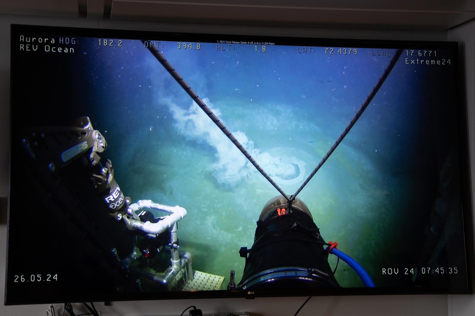 International Scientists Unlock the Mysteries of a Deep-Sea Arctic Volcano