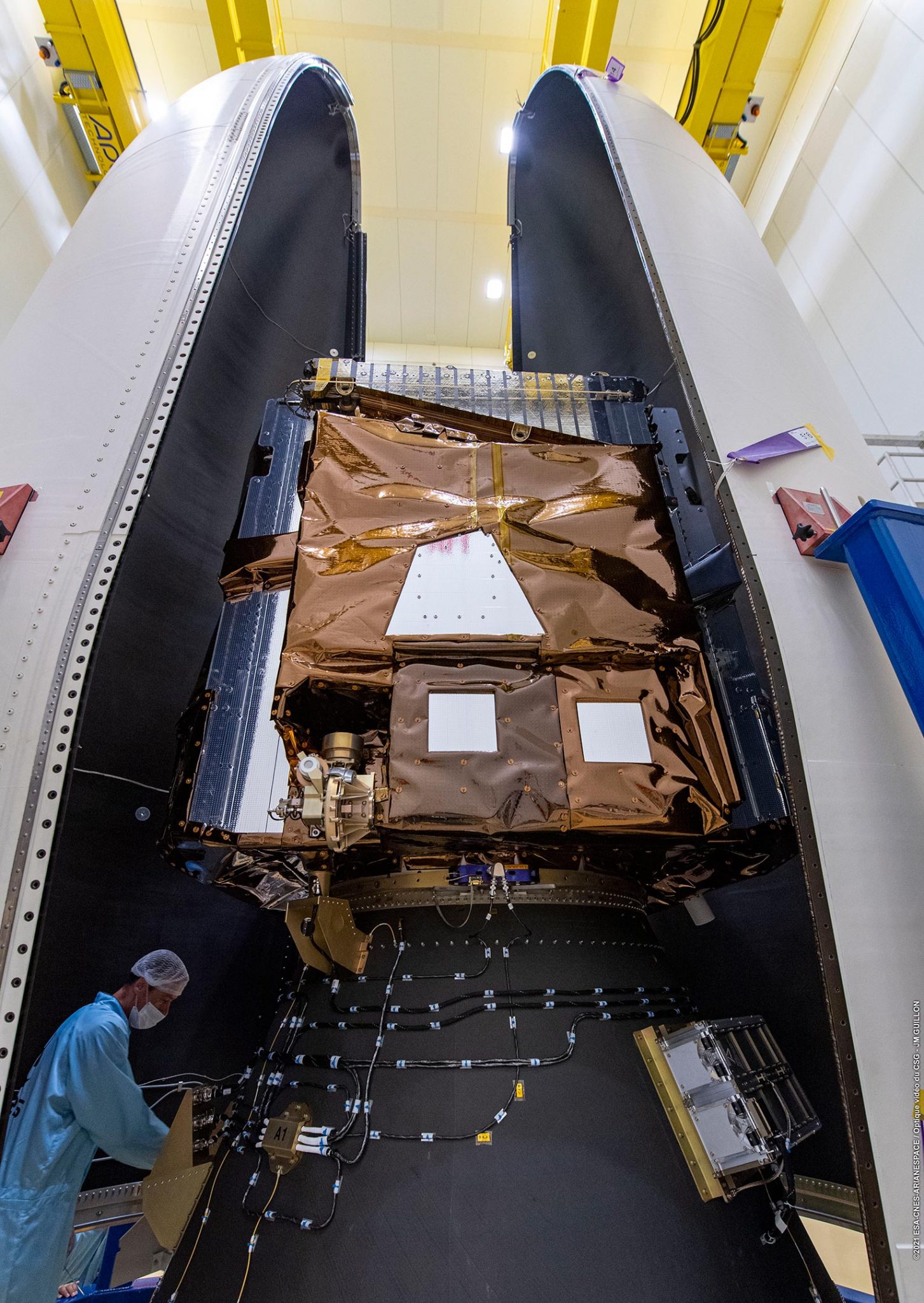 Vega VV19 Successfully Launches Pléiades Neo and SunStorm, RadCube and ...