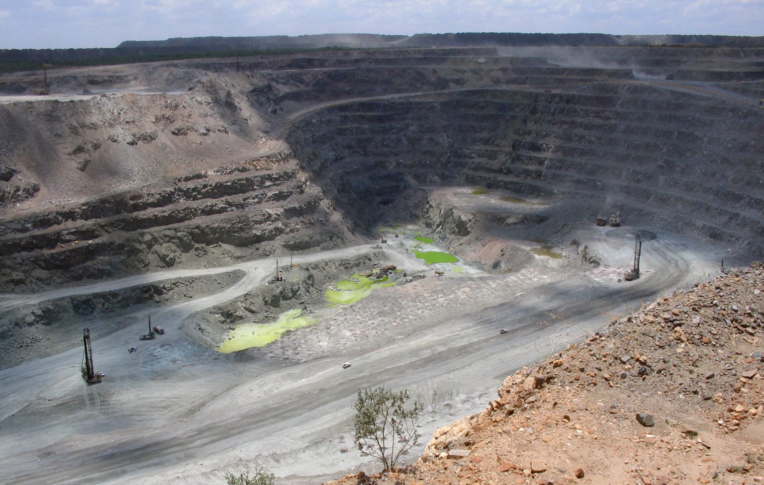 What Causes Diamonds To Erupt? Scientists Crack the Code