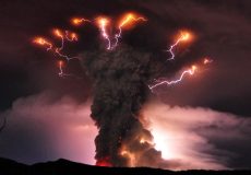 Volcanic Lightning: The Science Behind This Spectacular Phenomenon