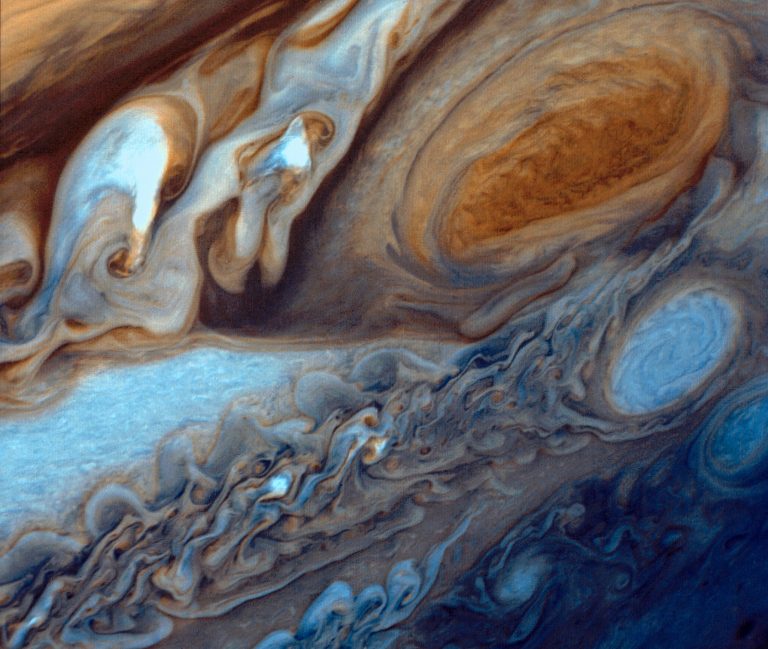 Jupiter’s Great Red Spot Enigma: Unexplained Oscillations Baffle ...