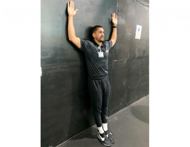 Poor Posture Affects the Whole Body, but Can Be Easily Fixed With a Few ...