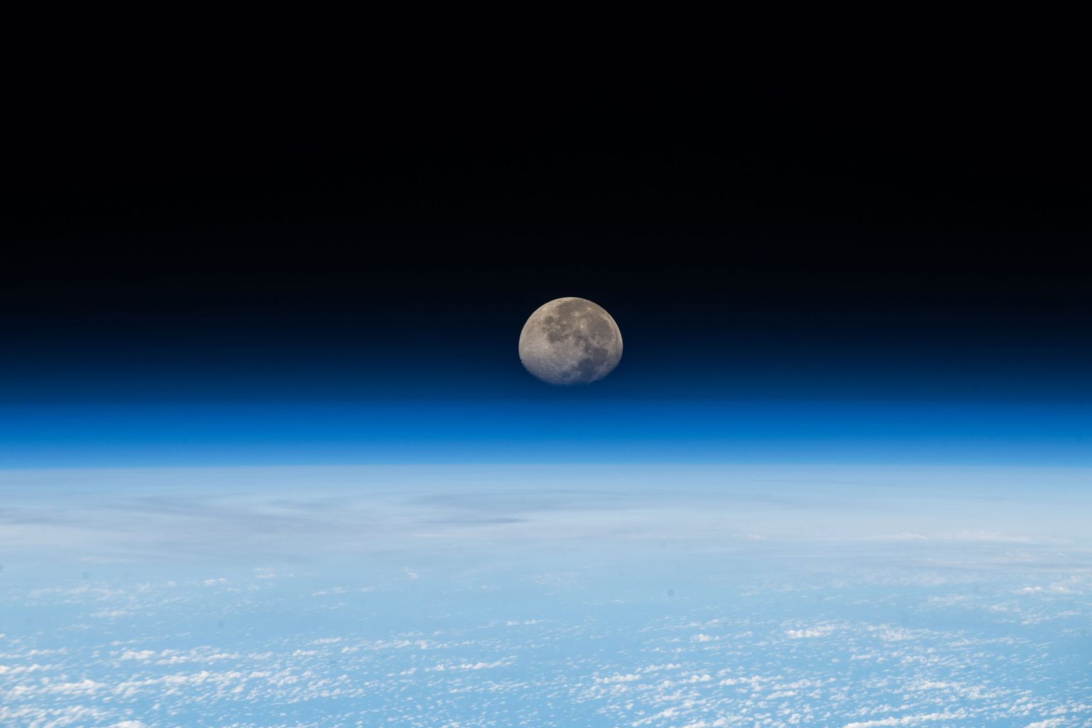 Out of This World Optical Fibers: Expedition 70’s Space Manufacturing ...
