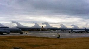 Wind Shear Makes Tsunami Shaped Clouds Over Alabama
