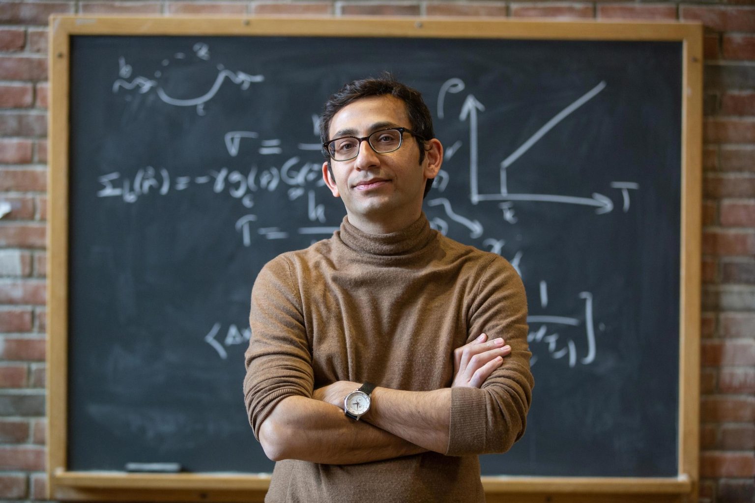 Bizarre Properties of Strange Metals Unlocked by Physics Experiment