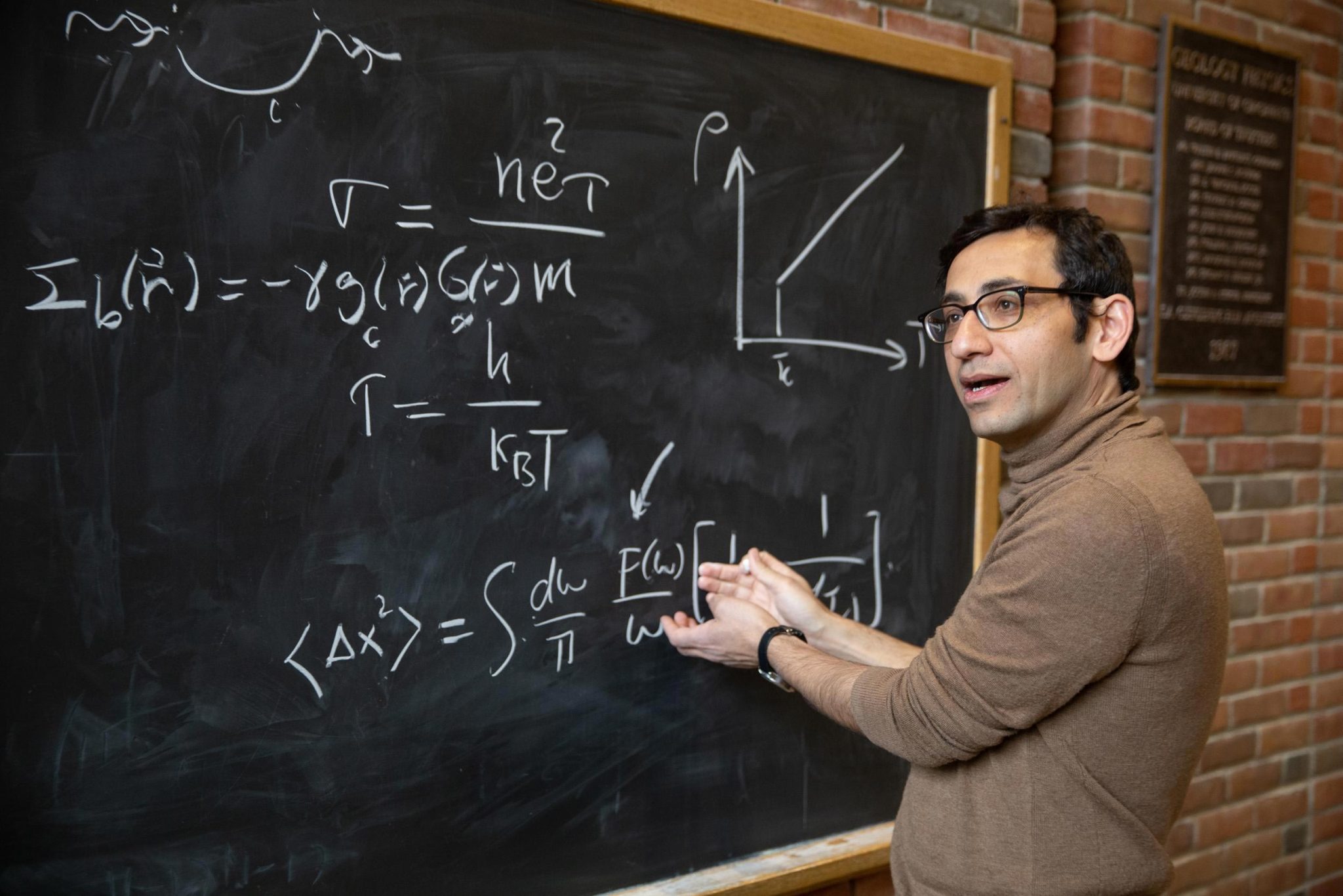 Bizarre Properties of Strange Metals Unlocked by Physics Experiment